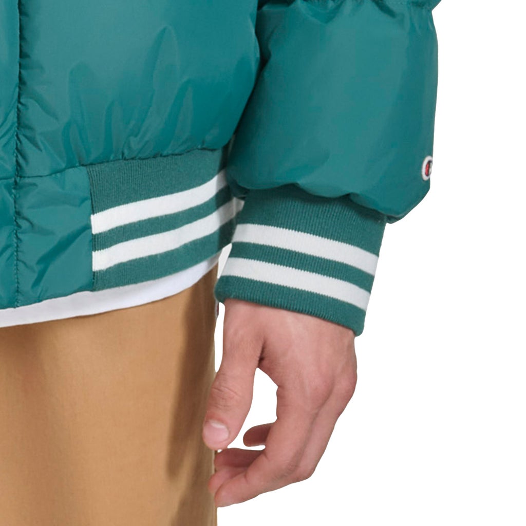 Champion Men's Puffer Jacket – RJP Wholesale