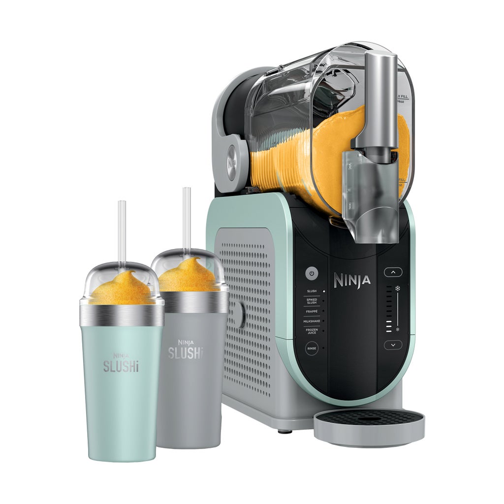 Ninja SLUSHi 2.84 L (96 oz.) Professional Frozen Drink Maker with 2 In ...